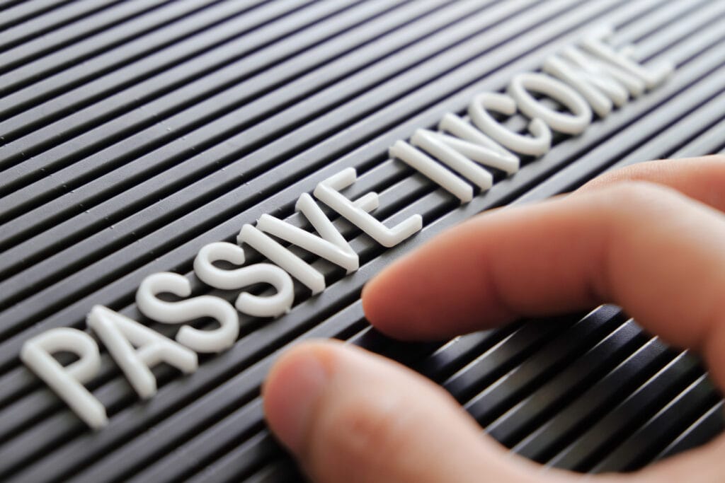 7 Effective Ways To Build Multiple Passive Income Streams For Financial ...